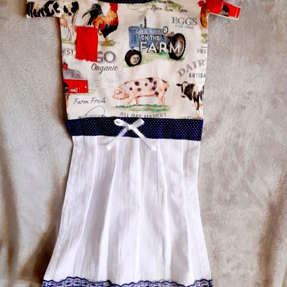 Ann's Old N New | Kitchen | Kitchen Dresses | Poshmark